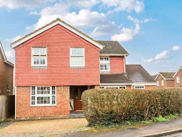 4 bedroom house for sale