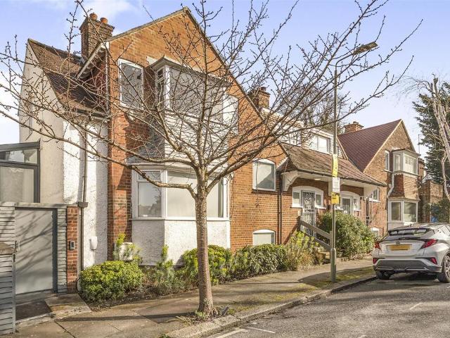 4 bedroom house for sale