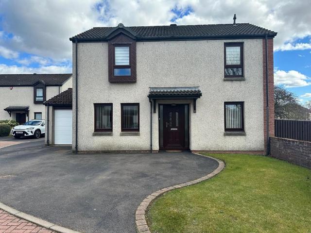 4 bedroom house for sale