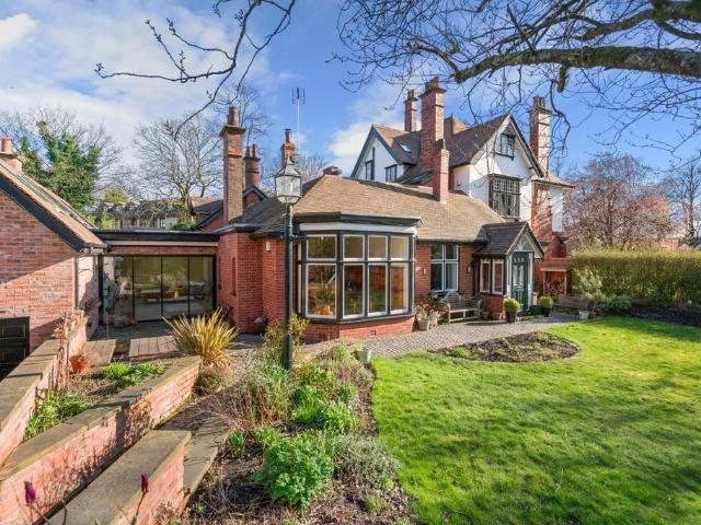 4 bedroom house for sale