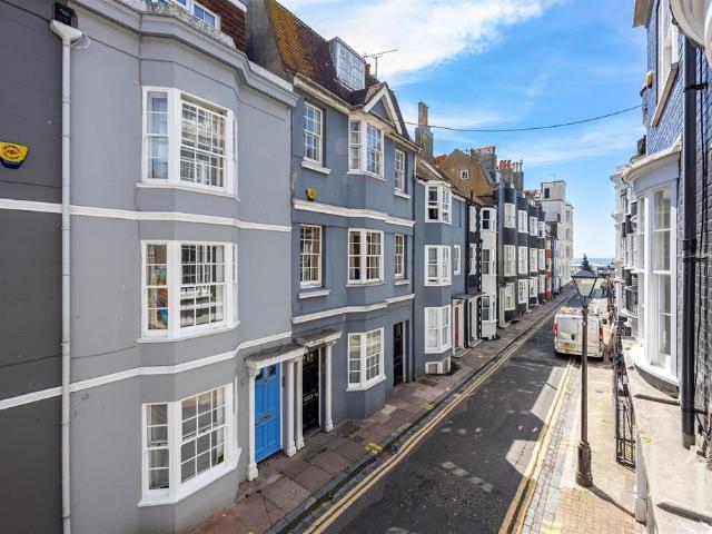 4 bedroom house for sale