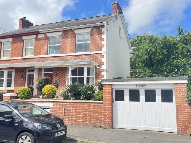 4 bedroom house for sale