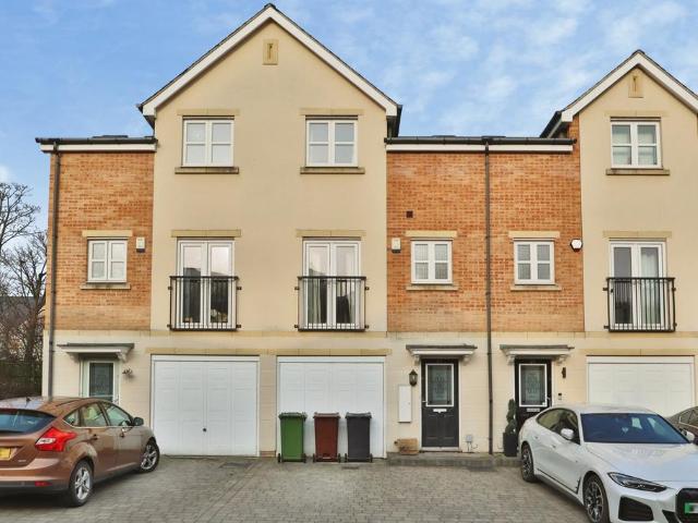 4 bedroom house for sale