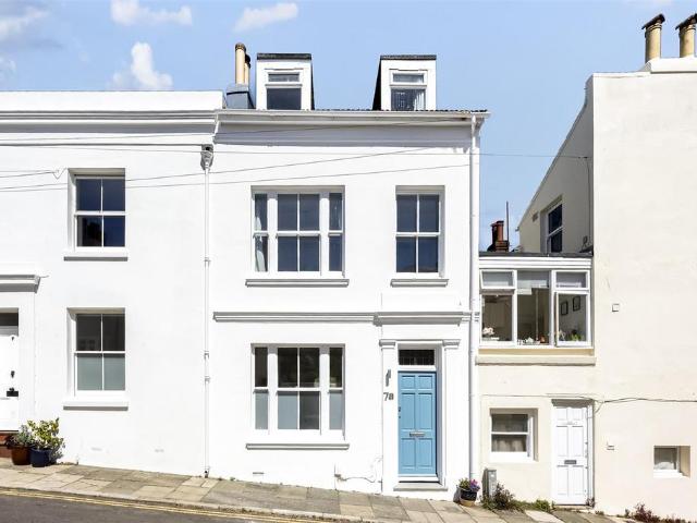 4 bedroom house for sale