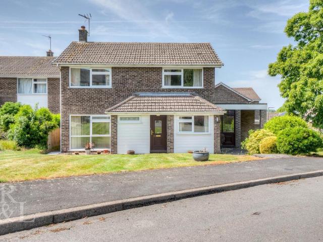 4 bedroom house for sale
