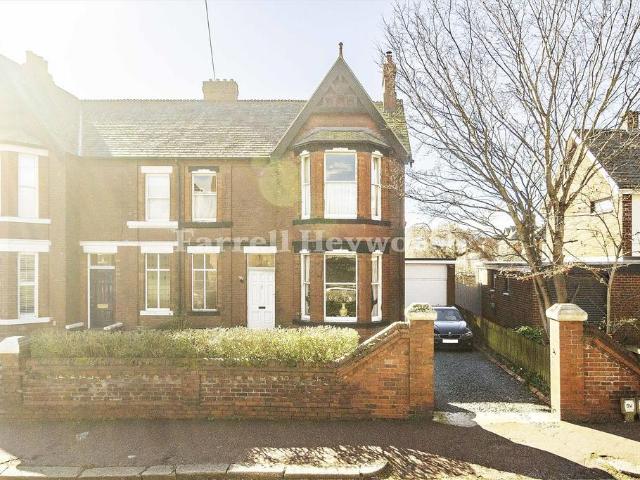 4 bedroom house for sale