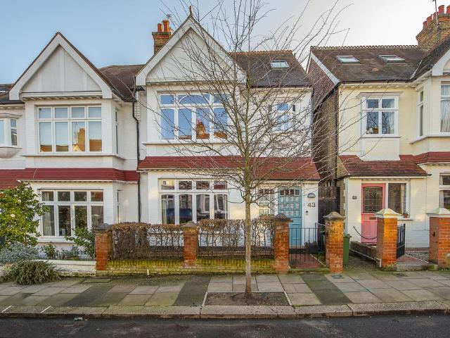 4 bedroom house for sale