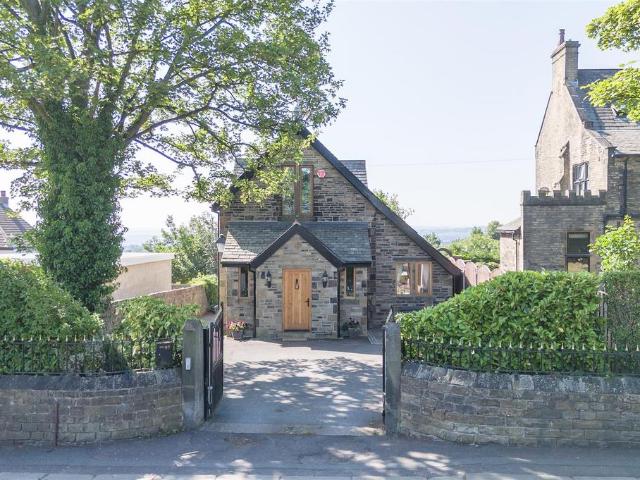 4 bedroom house for sale