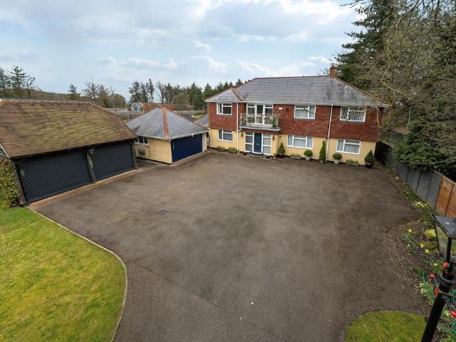 4 bedroom house for sale