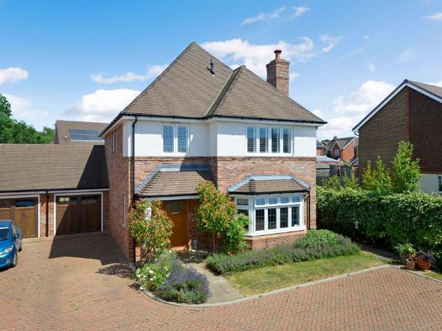 4 bedroom house for sale
