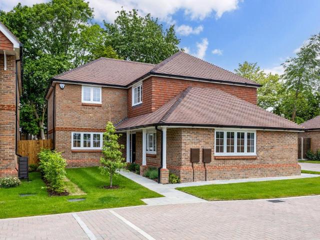 4 bedroom house for sale
