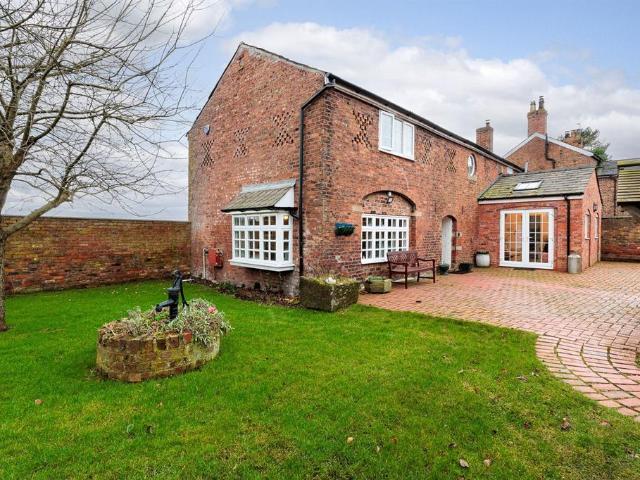 4 bedroom house for sale