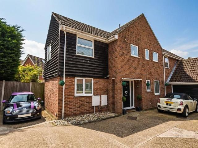 4 bedroom house for sale