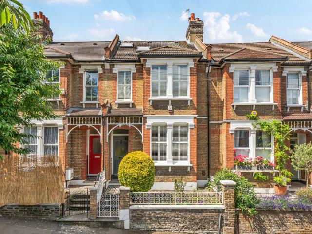 4 bedroom house for sale