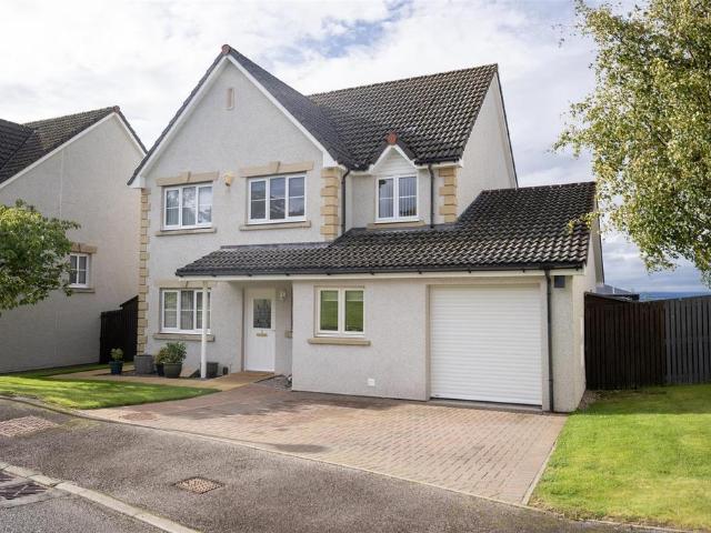 4 bedroom house for sale