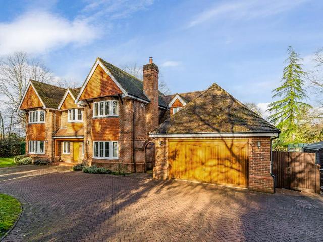 4 bedroom house for sale