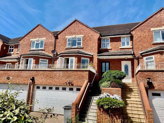 4 bedroom house for sale