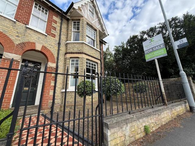 4 bedroom house for sale