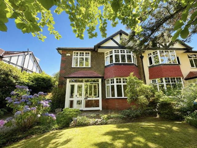 4 bedroom house for sale