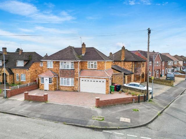 4 bedroom house for sale