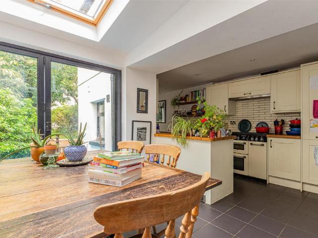 4 bedroom house for sale
