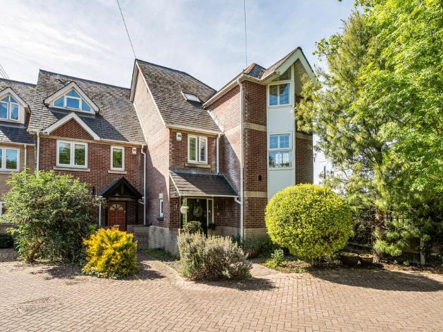 4 bedroom house for sale