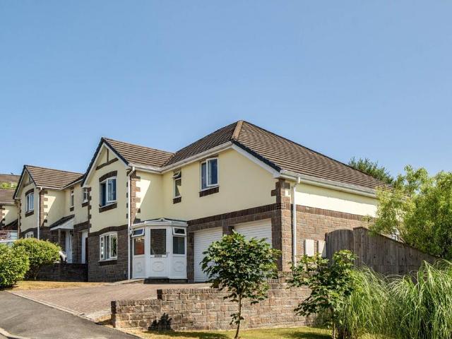 4 bedroom house for sale
