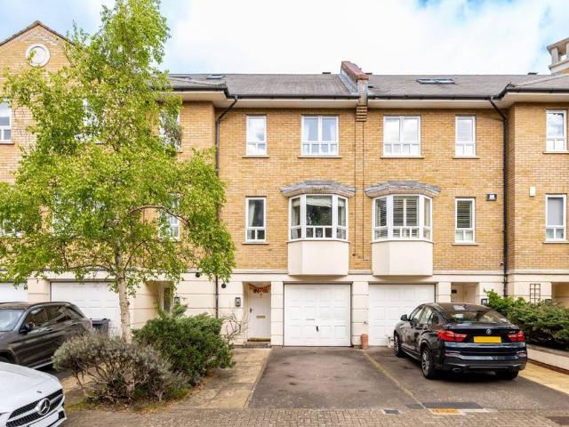4 bedroom house for sale