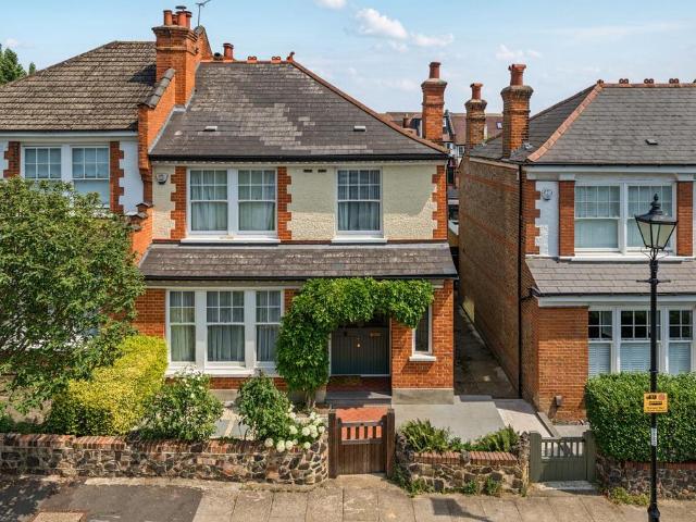 4 bedroom house for sale