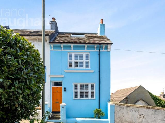 4 bedroom house for sale