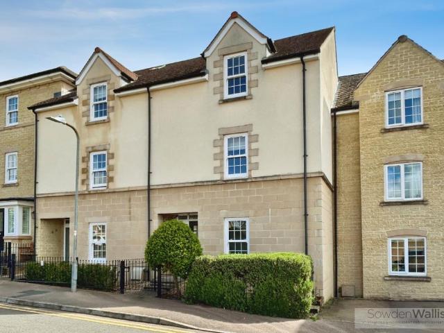 4 bedroom house for sale