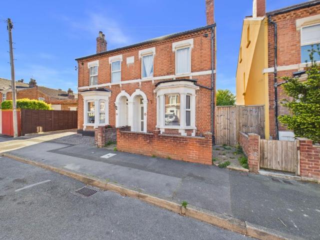4 bedroom house for sale