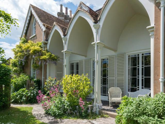 4 bedroom house for sale