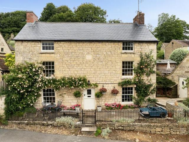 4 bedroom house for sale