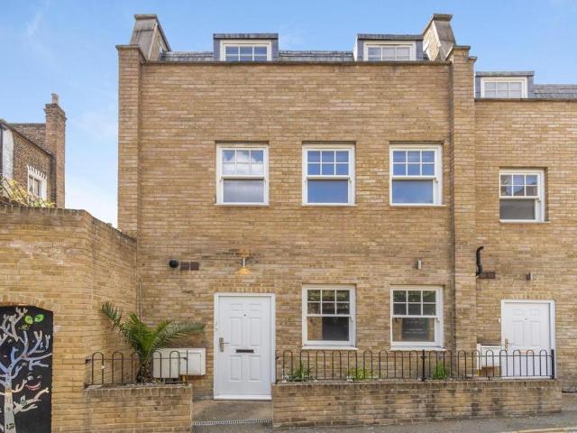 4 bedroom house for sale