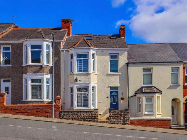 4 bedroom house for sale
