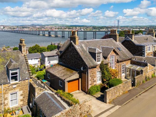4 bedroom house for sale