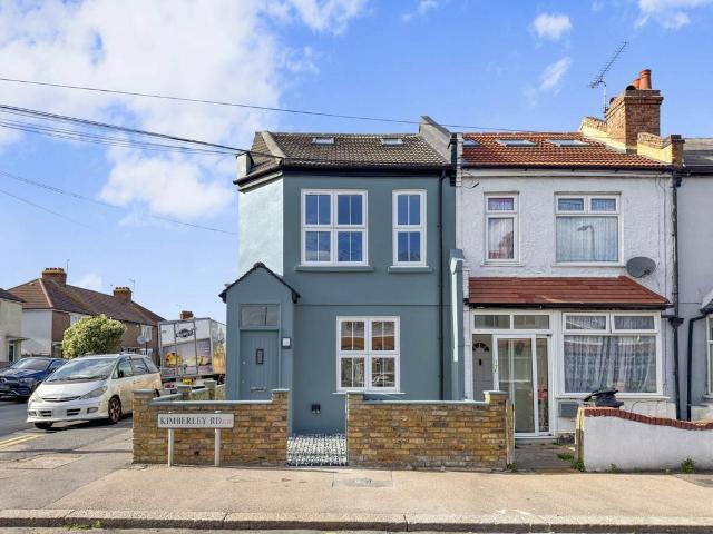 4 bedroom house for sale