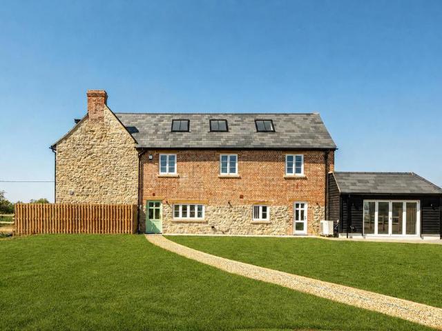 4 bedroom house for sale