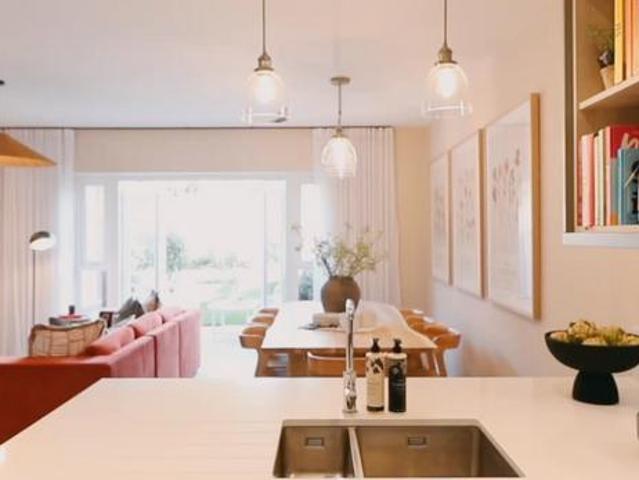 4 bedroom house for sale