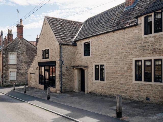 4 bedroom house for sale