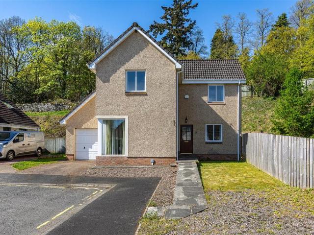 4 bedroom house for sale