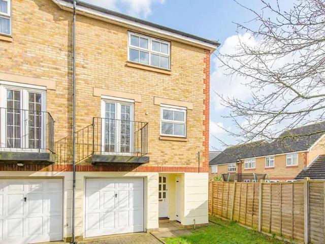 4 bedroom house for sale