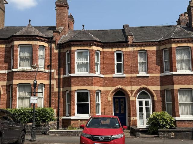 4 bedroom house for sale