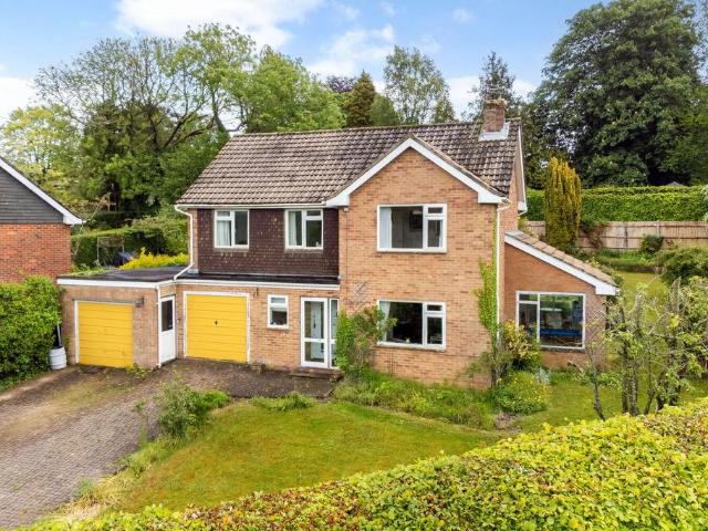 4 bedroom house for sale