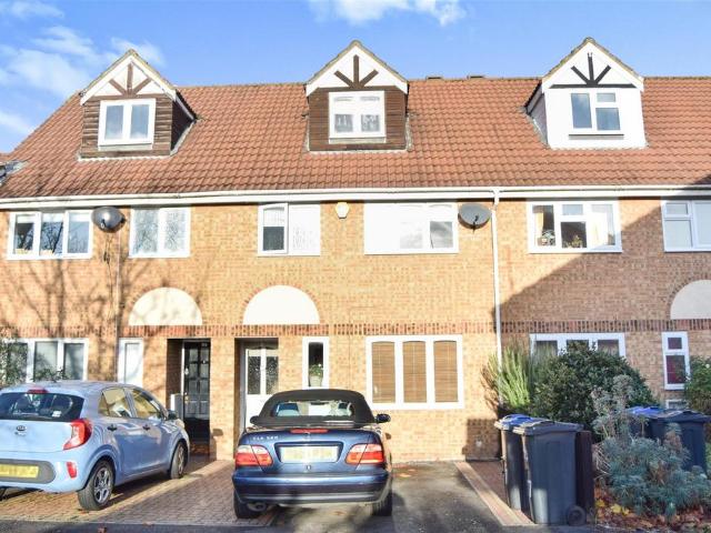 4 bedroom house for sale