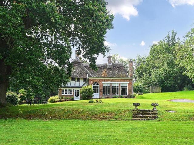 4 bedroom house for sale
