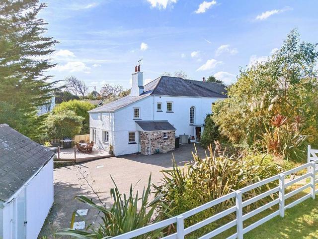 4 bedroom house for sale