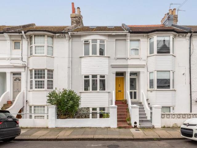 4 bedroom house for sale