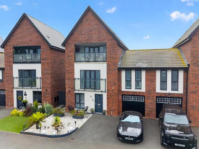 4 bedroom house for sale